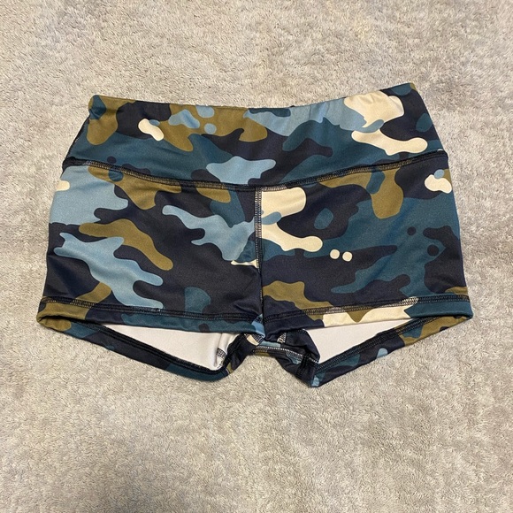 Fleo | Shorts | Fleo Original | Poshmark